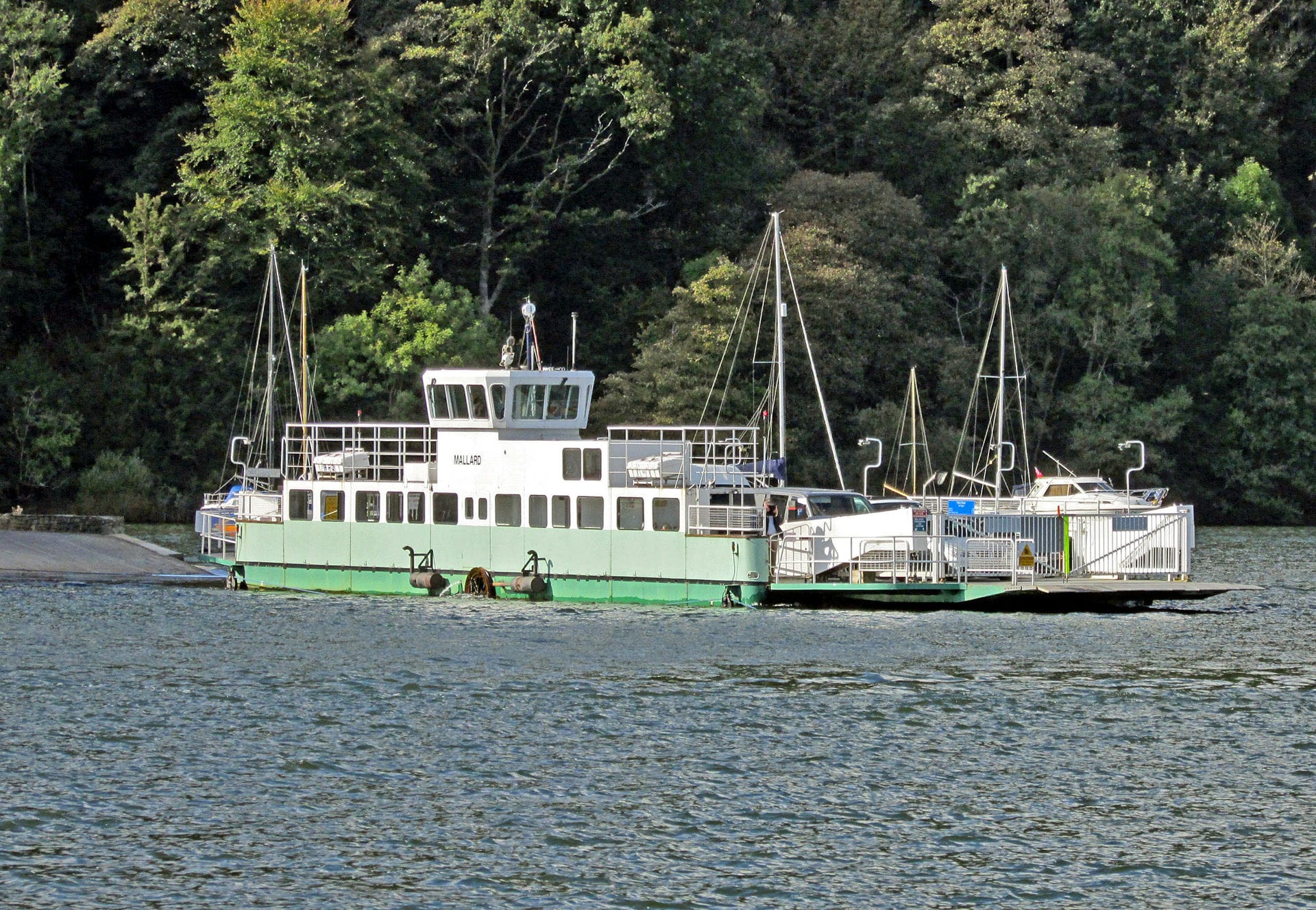 Lake Windermere boat trips and boat hire