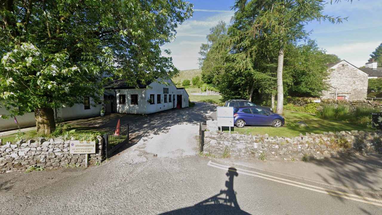 Hawkshead Parking - 2 places to find a space